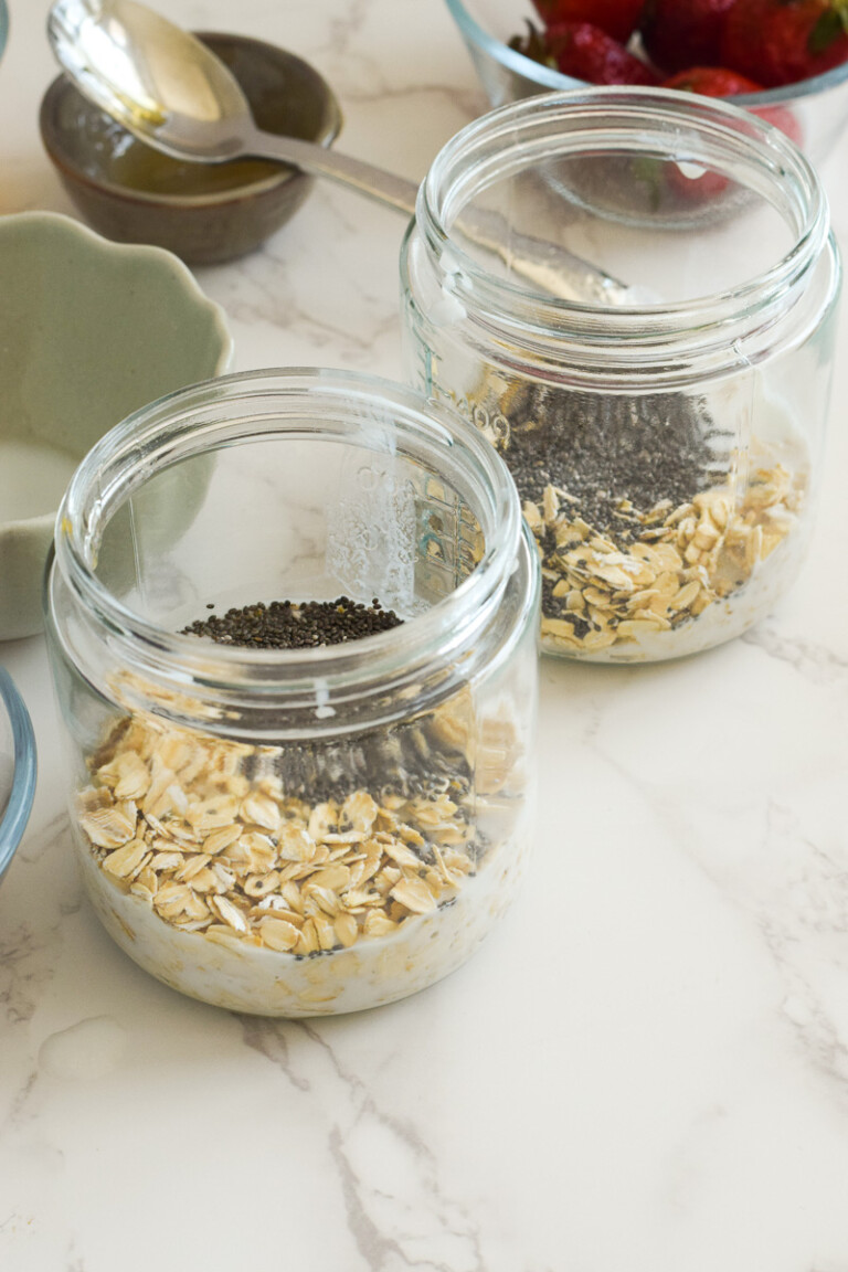 Simple Kefir Overnight Oats with Any Fruit - Bucket List Tummy